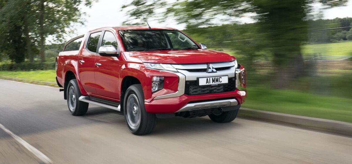 Mitsubishi L200 test drive | New LCV reviews 2019 | The Van Expert