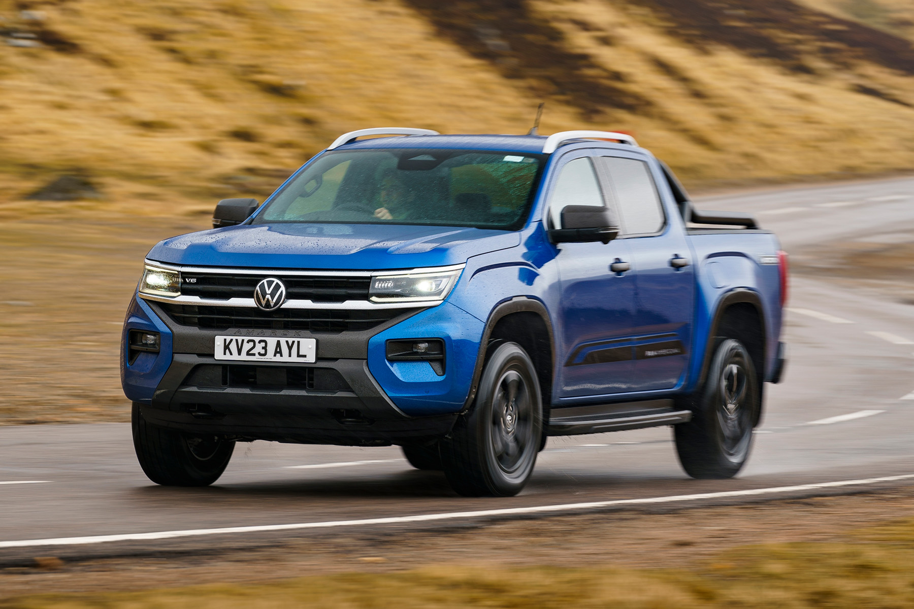 Volkswagen Amarok review | The Van Expert