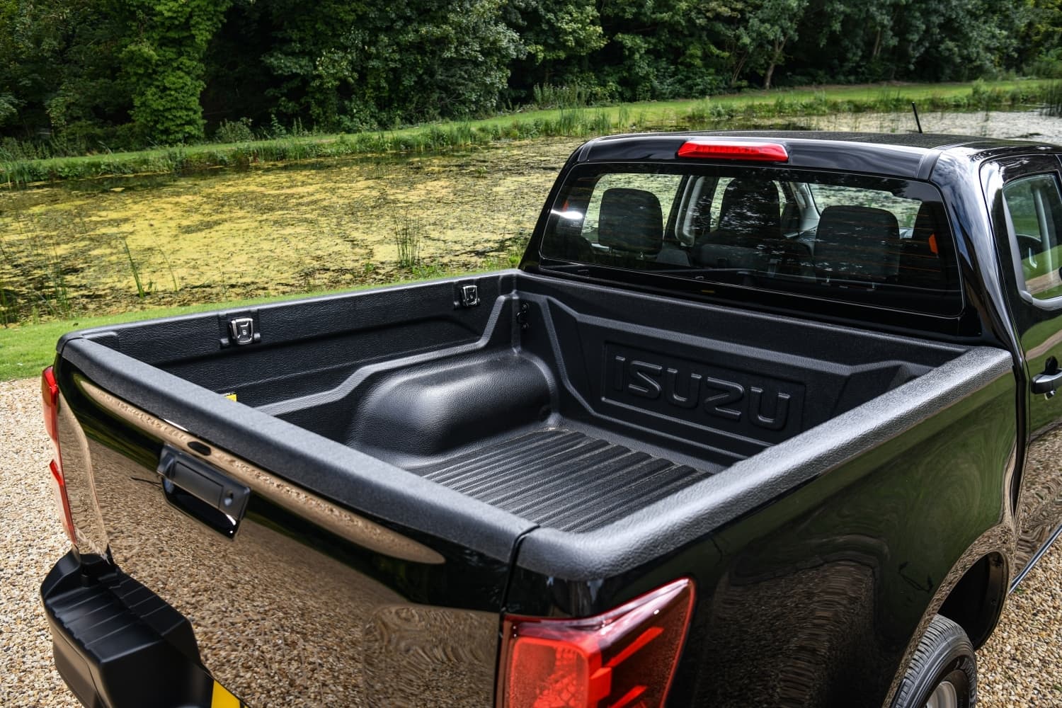 Isuzu D-Max Utility review 2024 | The Van Expert