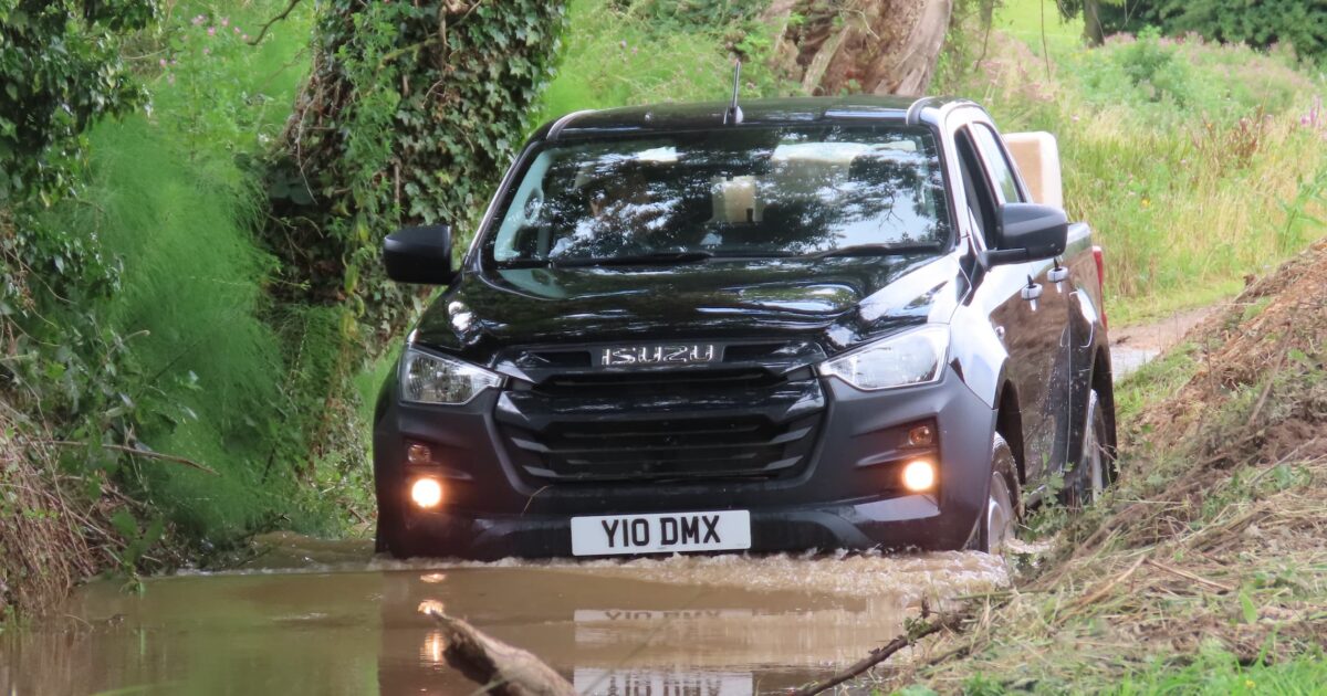 Isuzu D-Max Utility review 2024 | The Van Expert