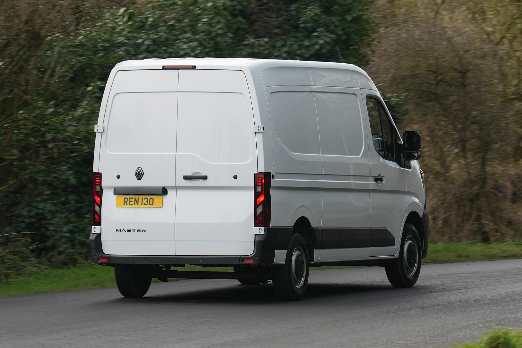 Renault Master review 2026 | The Van Expert